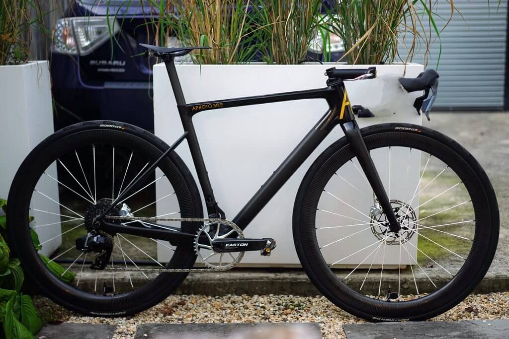 Best Carbon Fiber Bike Frames for Teenagers Starting Competitive Cycli ...